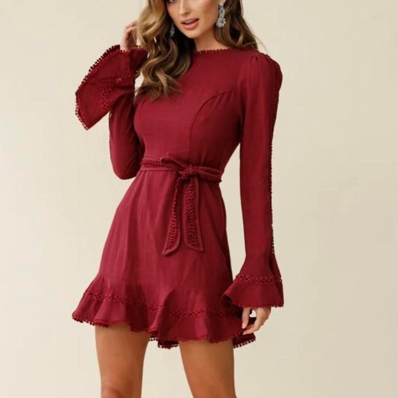 Selfie Leslie | Dresses | Aspley Flare Cuff Waist Tie Dress Antique ...